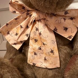 Boyds Bears | Accents | Nwt Boyds Bears Bumbley B Bear Hbs Heirloom ...